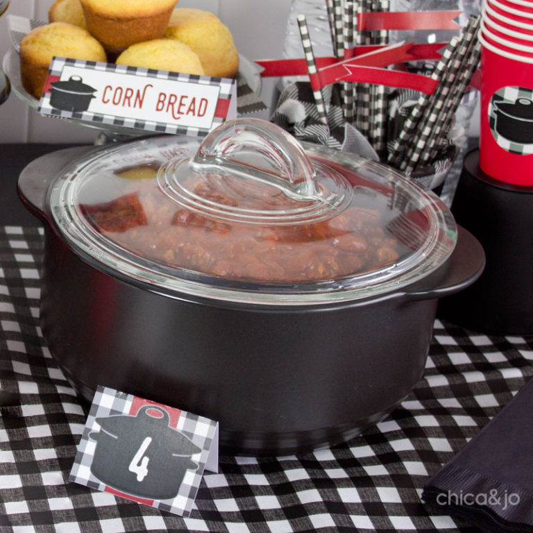 How to host a chili cook-off party | Chica and Jo