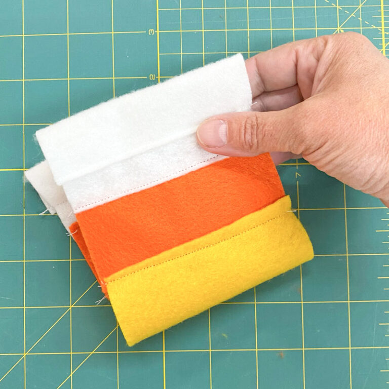 Easy-sew candy corn Halloween treat bags | Chica and Jo