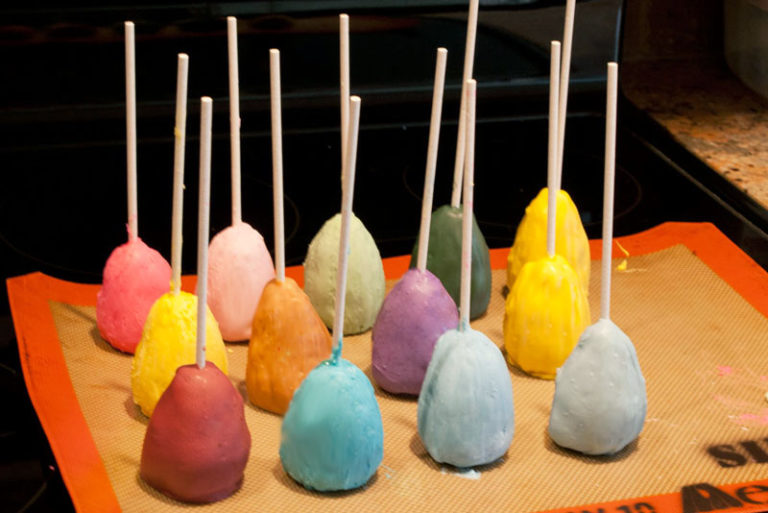 Disney Princess Cake Pop Toppers | Chica and Jo