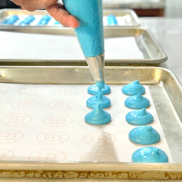 Basic Italian Macarons Recipe | Chica and Jo