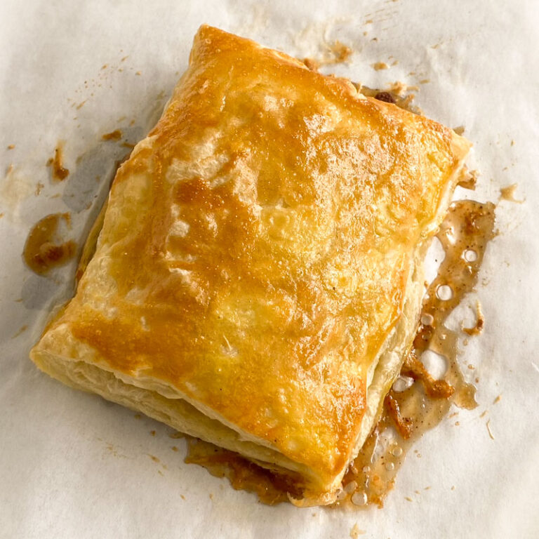 Upside Down Puff Pastry: 8 Recipes for the Viral Hack | Chica and Jo