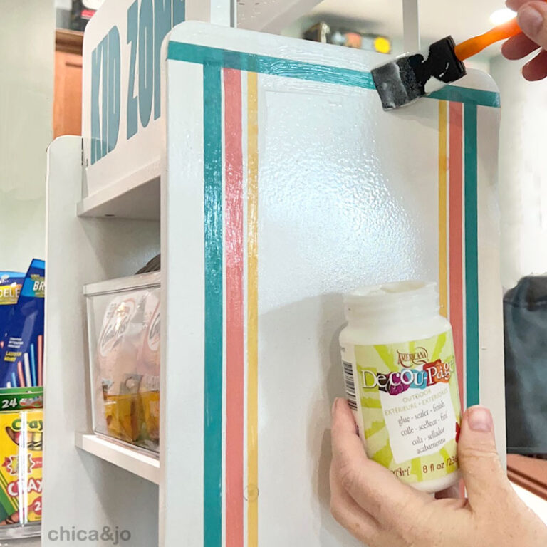 Wedding Activities for Kids at a Reception | Chica and Jo